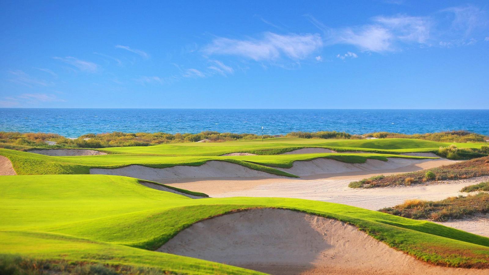 Iconic Seafront Golf Resort Development — United Arab Emirates - Soren ...